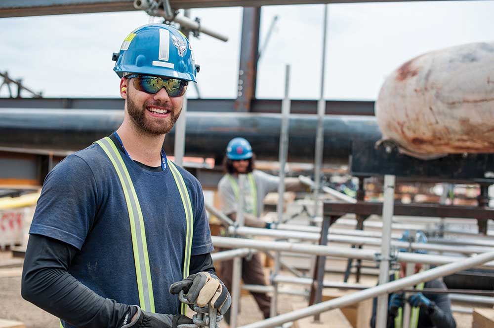 Construction-mod-yards_oilsands-1 - Business Elite Canada Magazine